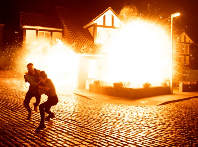 Spectacular Coronation Street explosion ‘confirms’ major character’s ...