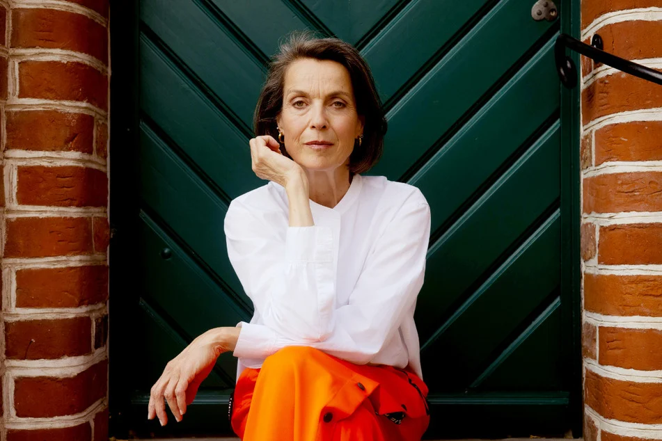 “Rote Rosen”: Caroline Schreiber sorgt für ordentlich Drama – Corrie News