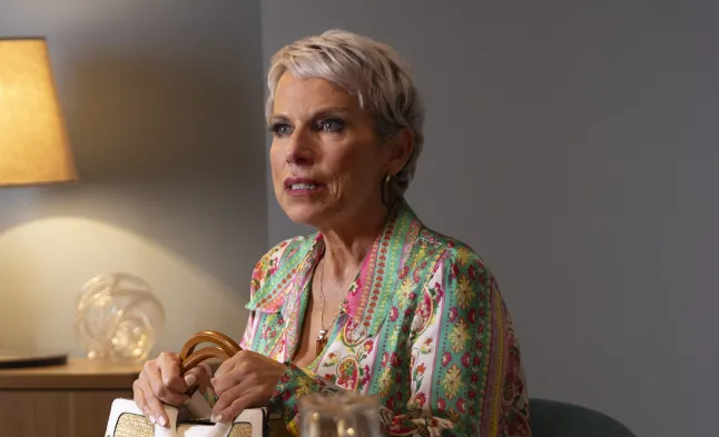 Debbie’s heartbreaking fresh struggle revealed in Coronation Street as ...