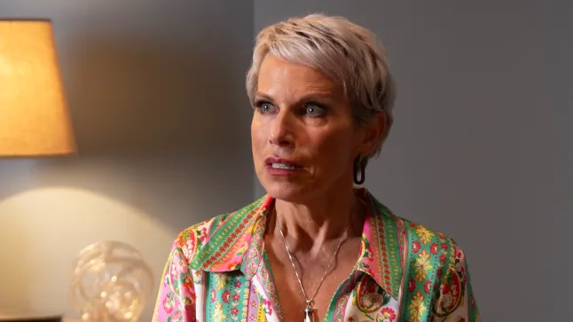 Coronation Street confirms who discovers shocked Debbie’s dementia ...