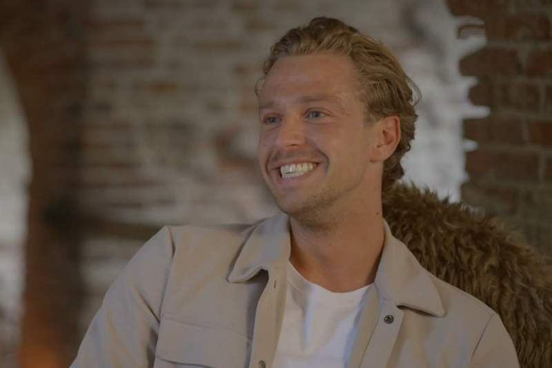 Geen geloof in boer Deedry: “Roy gekozen om knappe plaatje” – Corrie News