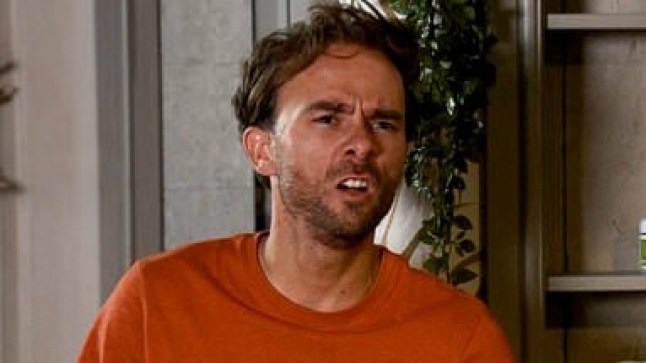 The scales fall from David’s eyes in new Coronation Street video as ...