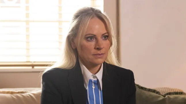 Coronation Street confirms turbulent scenes for Lisa in unexpected ...
