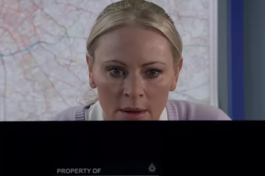 Coronation Street fans ‘rumble’ Becky Swain truth after mystery Tia ...