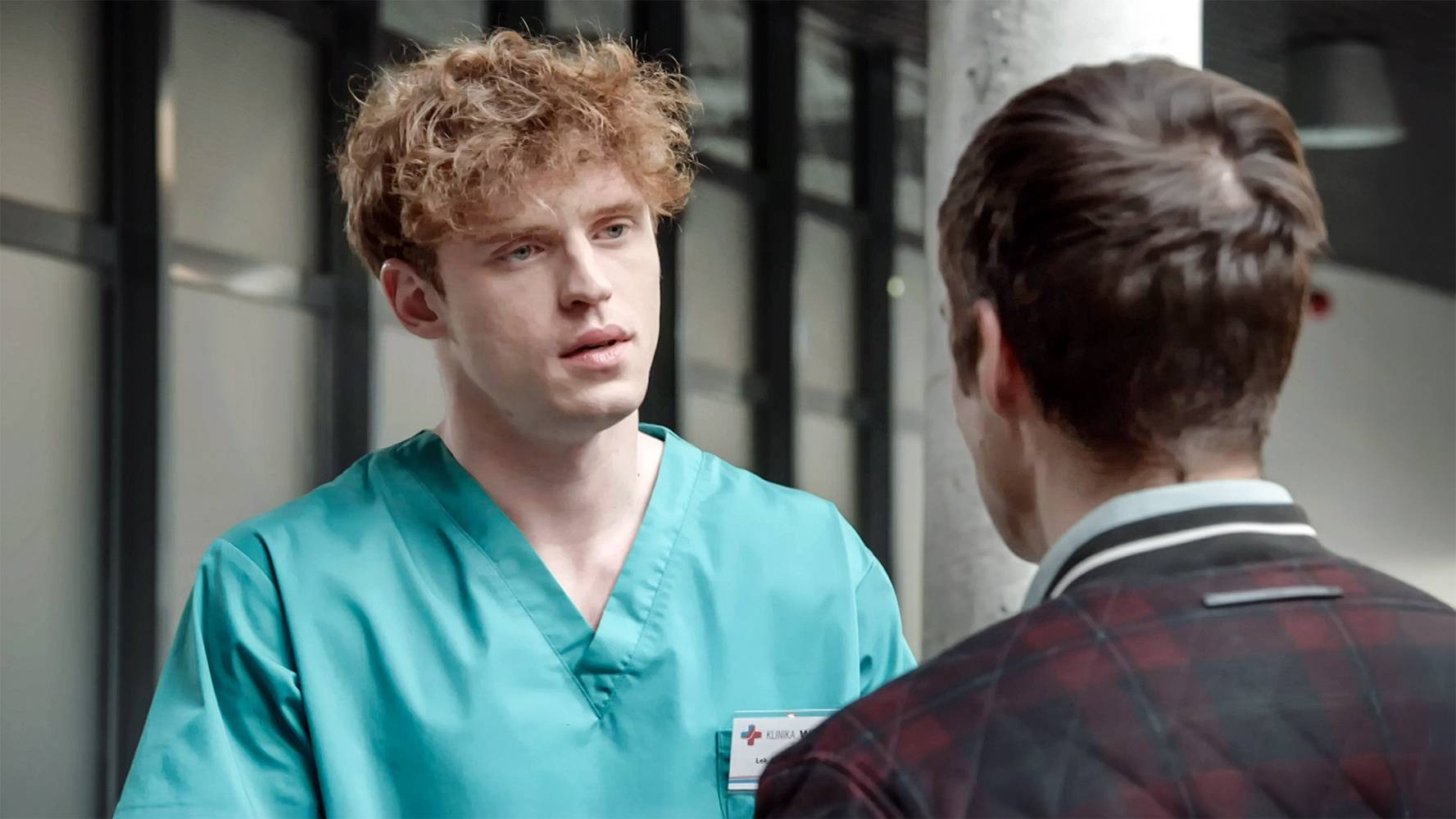 Pierwsza miłość” – odcinek 4047: Dramat na sali operacyjnej, tajemniczy ...